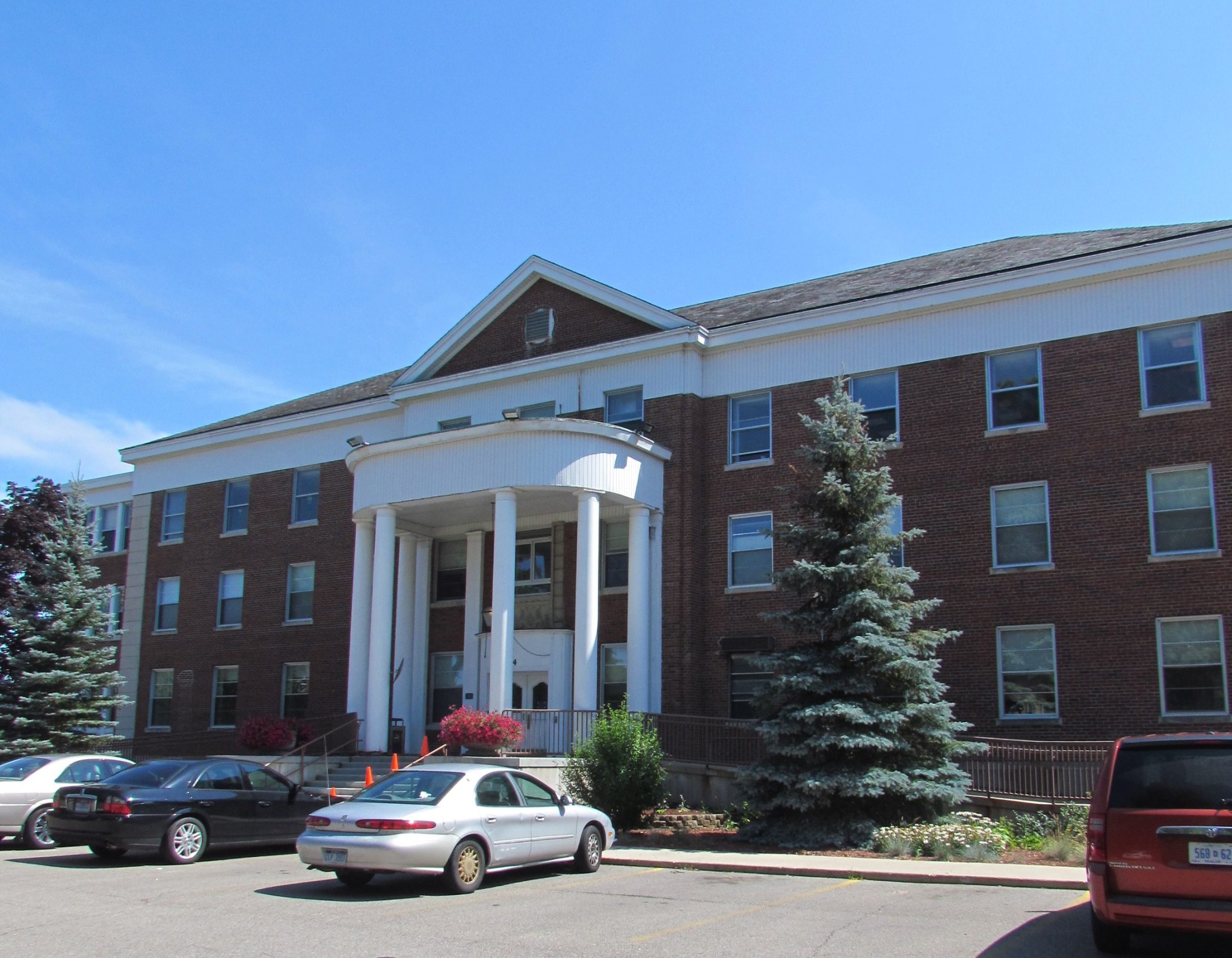 About Us - Coldwater Regional Hospital